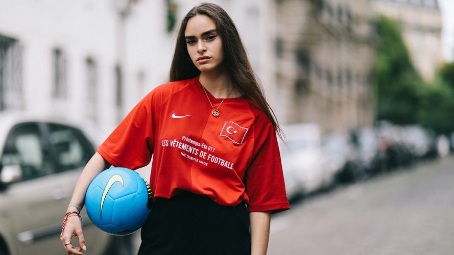 "Les Vêtements de Football" par NSS Mag - YARD